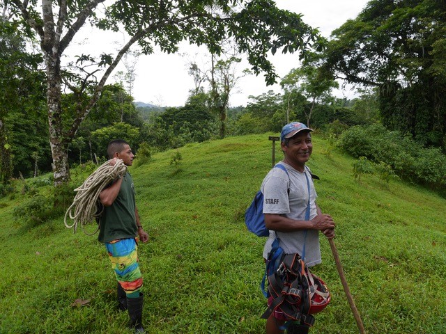 Volunteer Work in the Rainforest in Costa Rica - South America Inside
